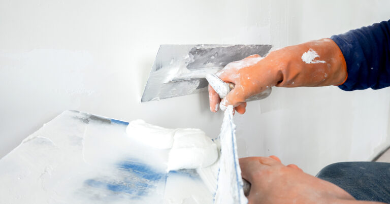 Skim Coat 101: Application Tips for Beginners | Island Paints